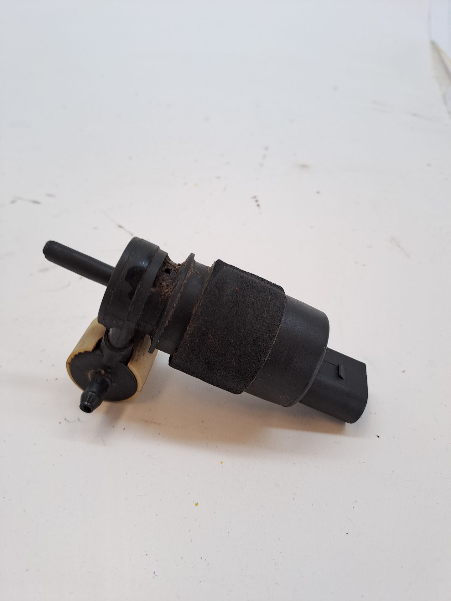 1T0955651A WASCHWASSERPUMPE SCHEIBENREINIGUNG / 494543 FÜR AUDI A6 ...